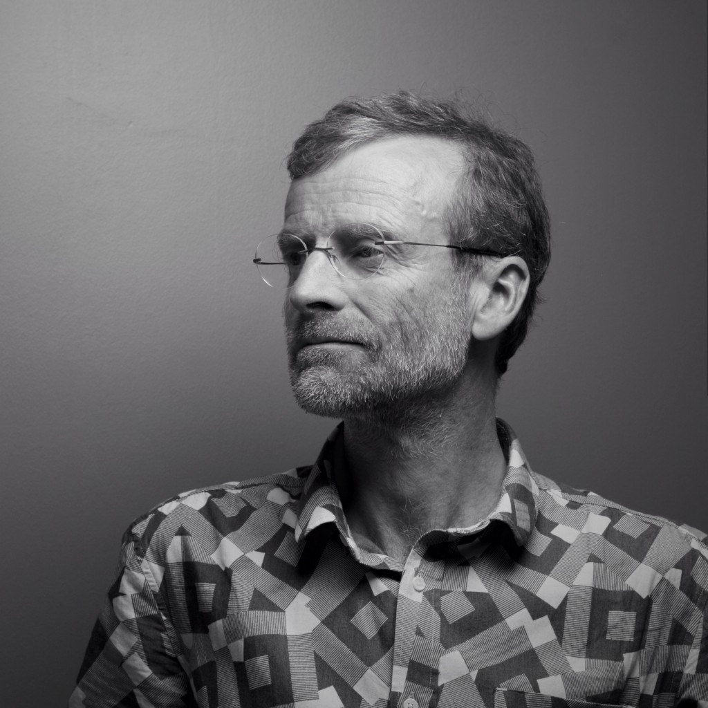 About – Tim Andrew – professional | car photographer