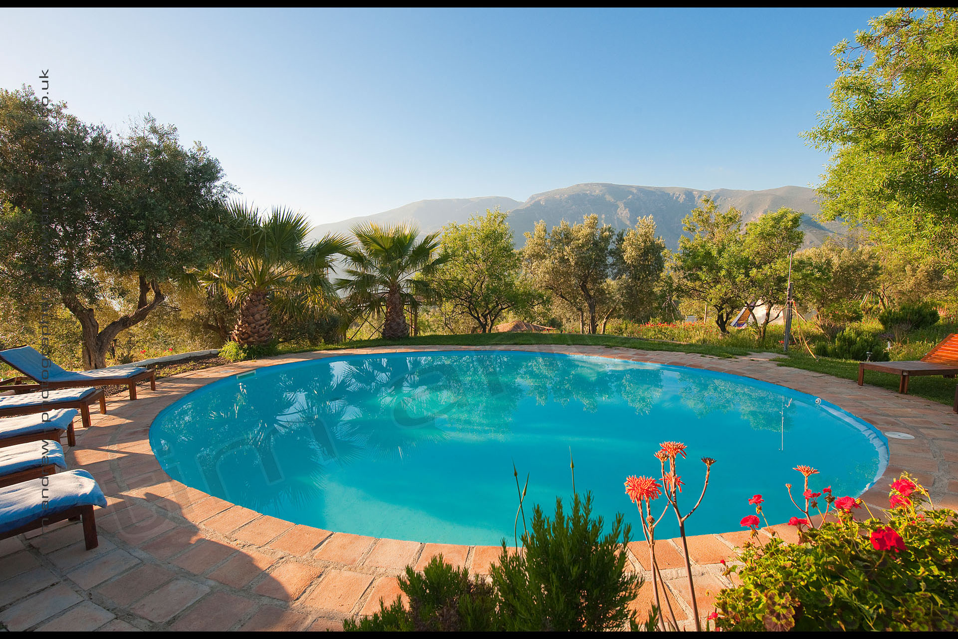 Architecture – Interiors – Tim Andrew – professional | car photographer